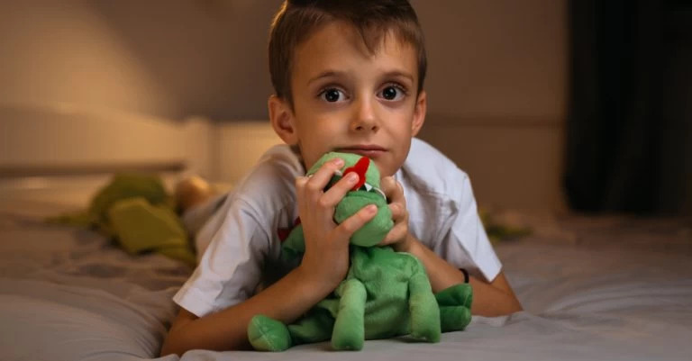 This Is How to Use Play to Reveal Your Kid's Feelings - Mommybites